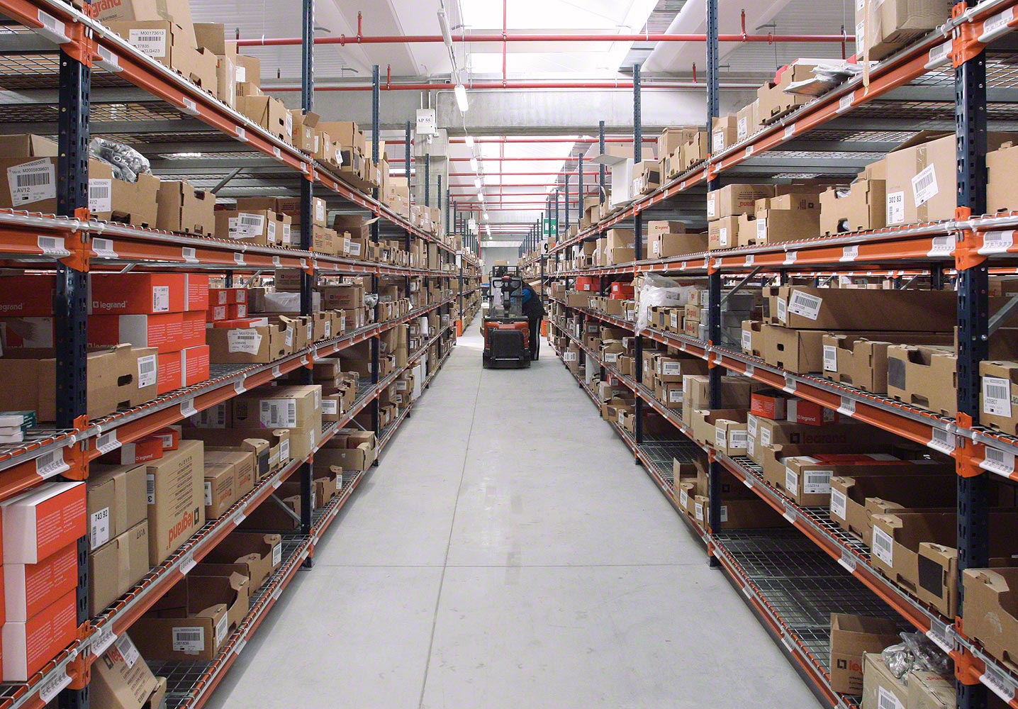 Wide Span Shelving | Wide Span Storage Racks - Interlake Mecalux