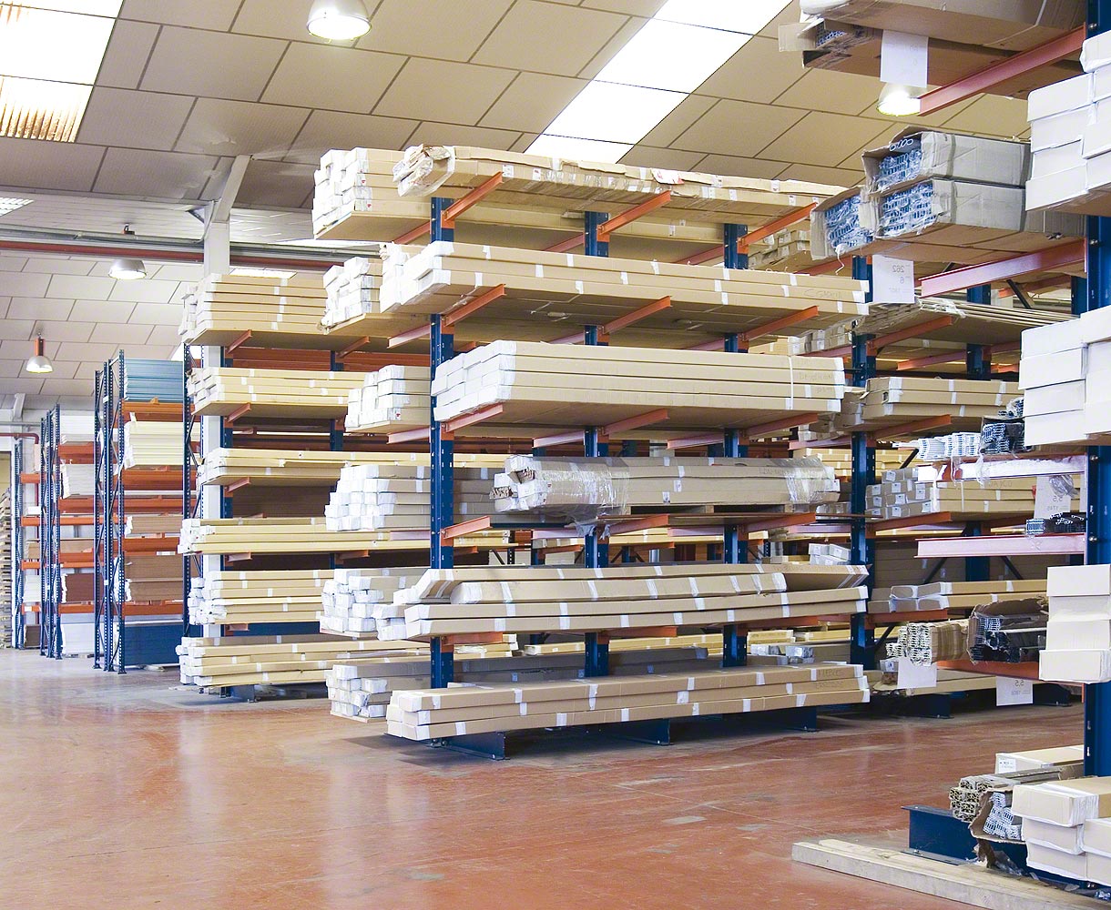 Cantilever Racks | Cantilever Racking - Interlake Mecalux