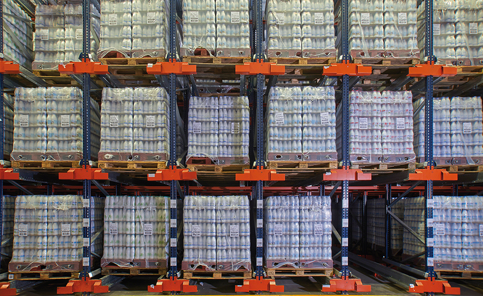 Pallet Shuttle system in the SLVA warehouse – Interlakemecalux.com