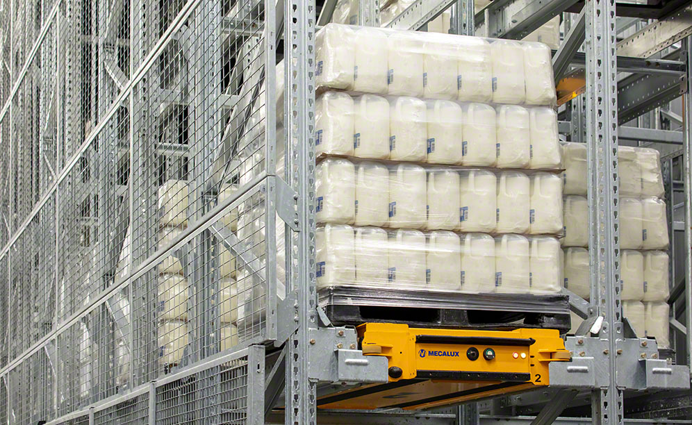 Producers Dairy warehouse in California - Interlake Mecalux